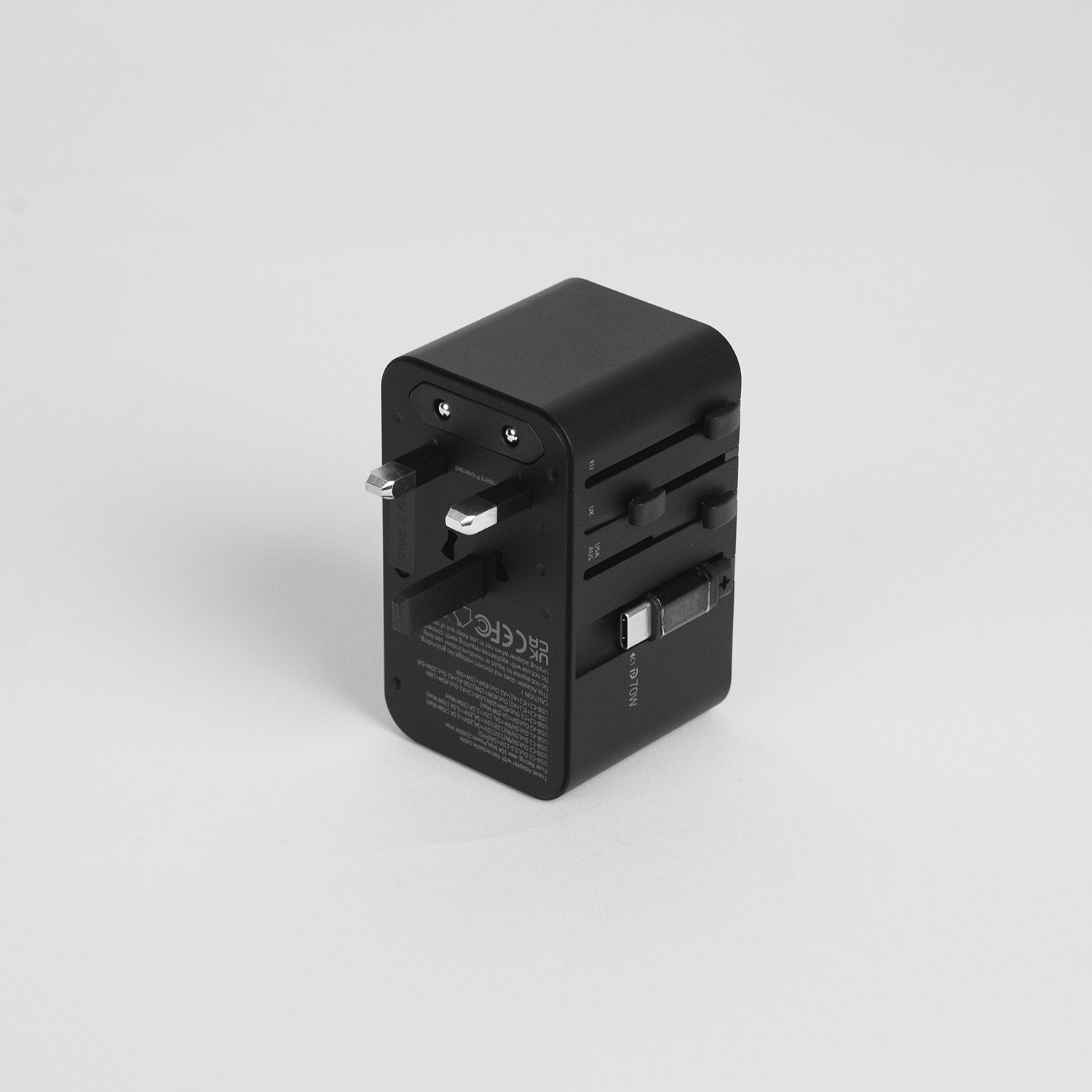 Buy Crossing World Travel Adaptor 70W with 2 X USB-A + 2 X USB-C with ...